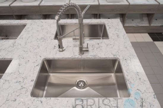 B1806 - UNDERMOUNT STAINLESS STEEL KITCHEN SINK 20 MM RADIUS ...